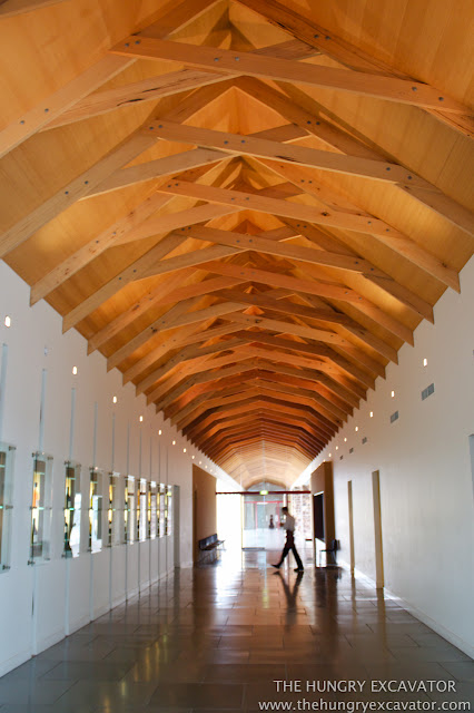 The Hungry Excavator: Day Trip to the Yarra Valley: Innocent Bystander ...