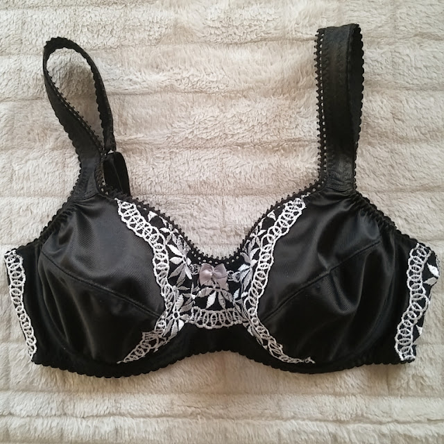 Couture et Tricot: Sewing myself a well fitting bra – Fazer um soutien ...