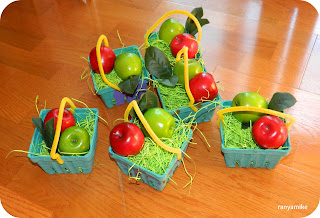 One-A-Day: Apple "Tea" Party: Favors