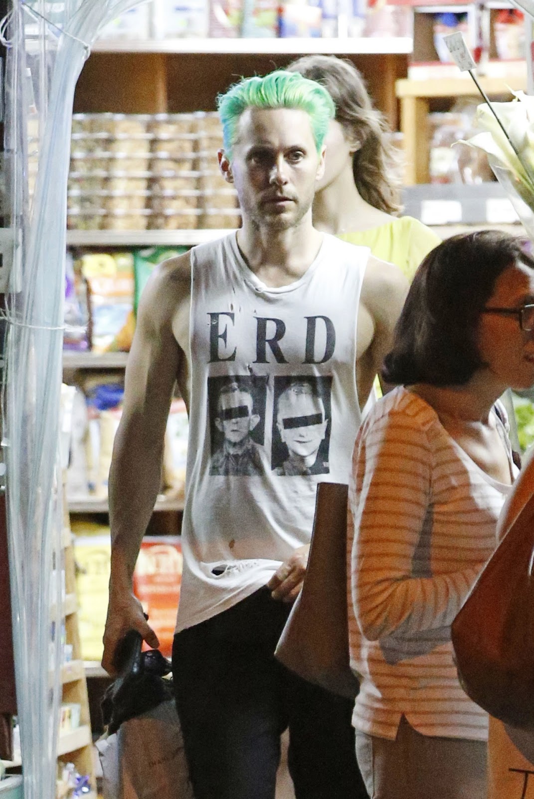OFFICIAL ECHELON URUGUAY - THIRTY SECONDS TO MARS -: JARED LETO GROCERY ...