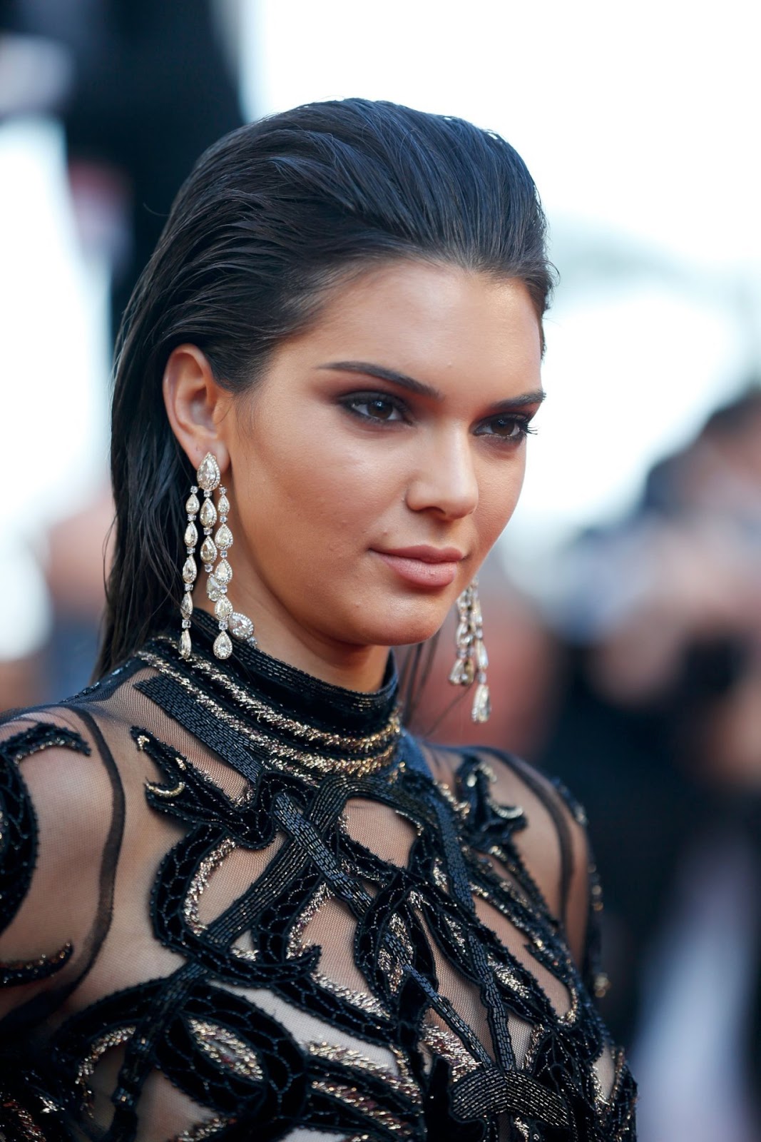 SEXIES KENDALL JENNER IN CANNES – “MAL DE PIERRES” PREMIERE - Foto Bokep, Bokep Artis, Foto ...
