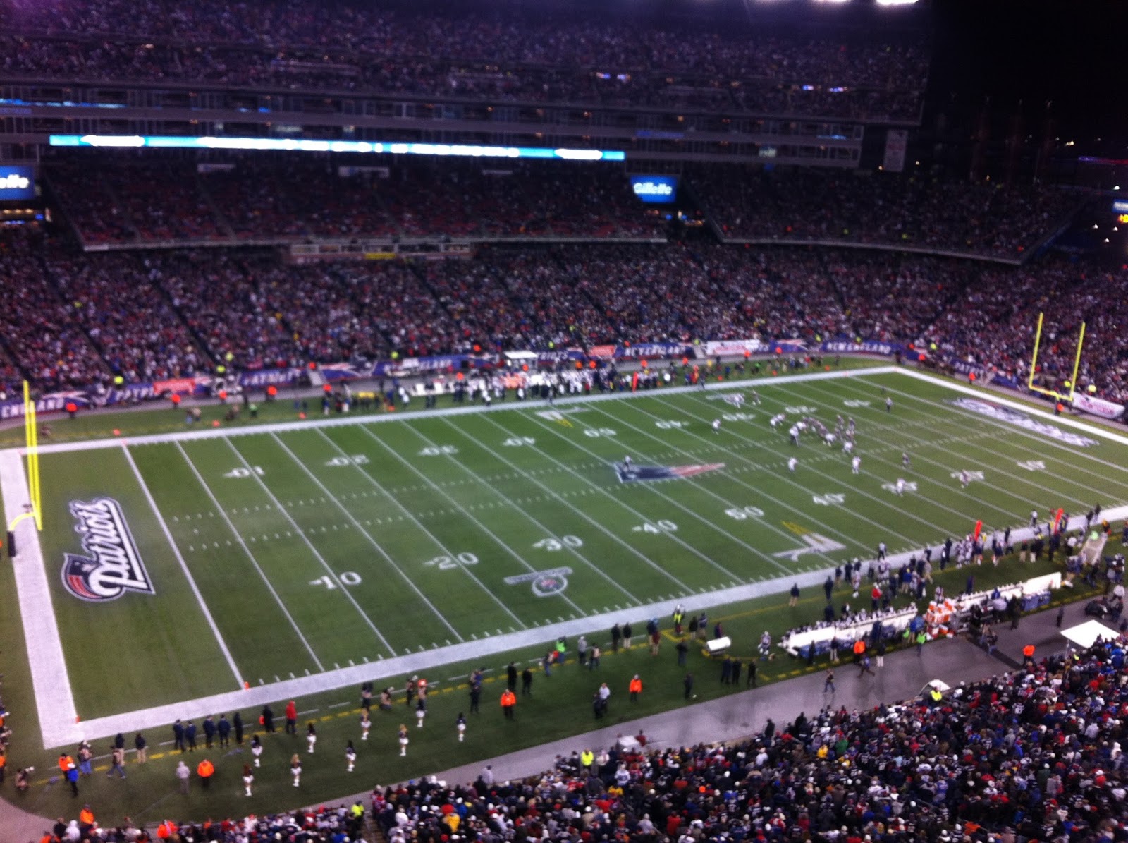 Travel Reviews: New England Patriots Fans at Gillette Stadium