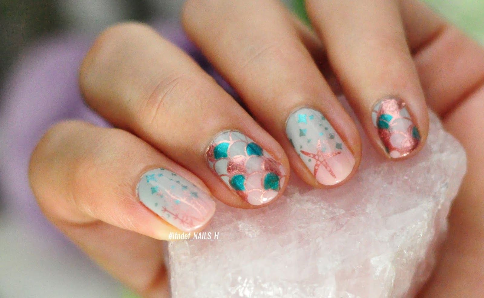 Under The Basic Sea // Mint & Pink Mermaid Nails | nailPointer*