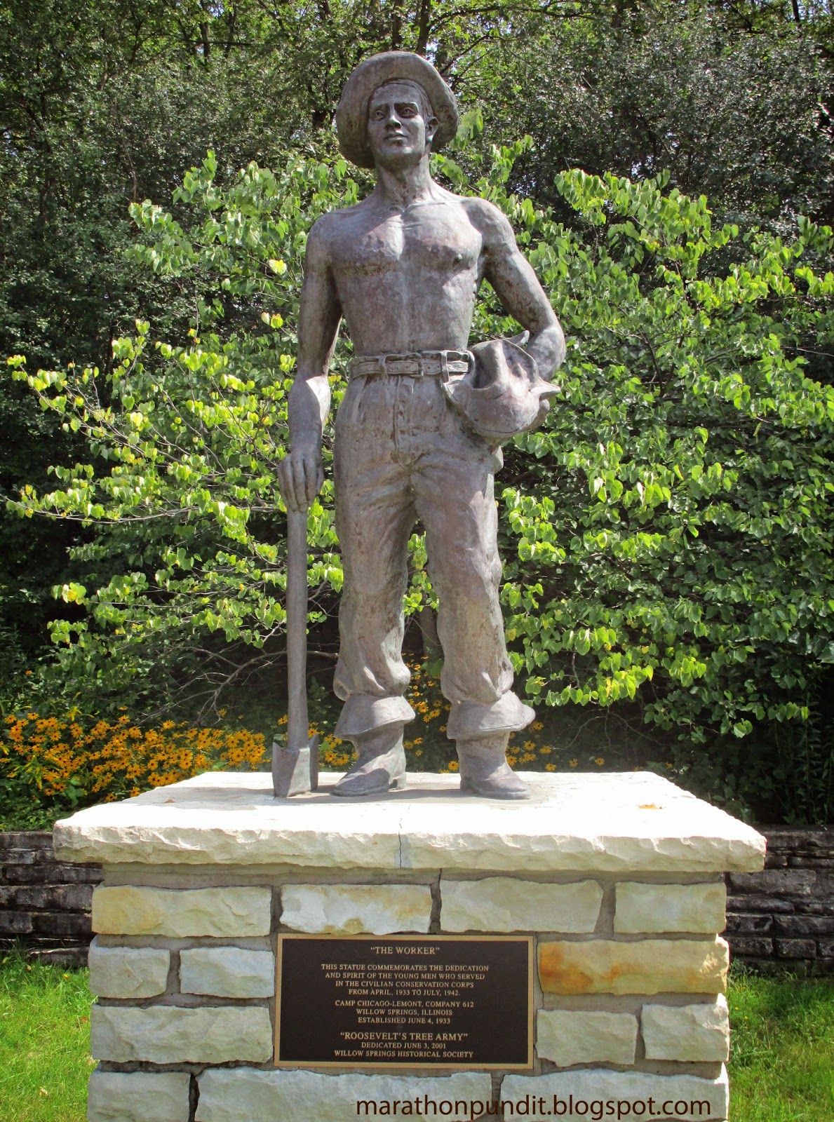 Marathon Pundit: Statue dedicated to the CCC: The Worker