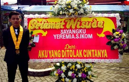 Model Karangan Bunga Wisuda Terbaik Dan Tercantik