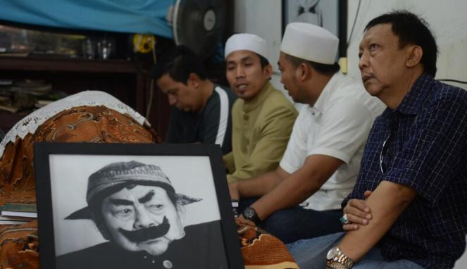 BEBERAPA DOKUMENTASI PAK RADEN SEMASA HIDUP ~ "PAK RADEN"
