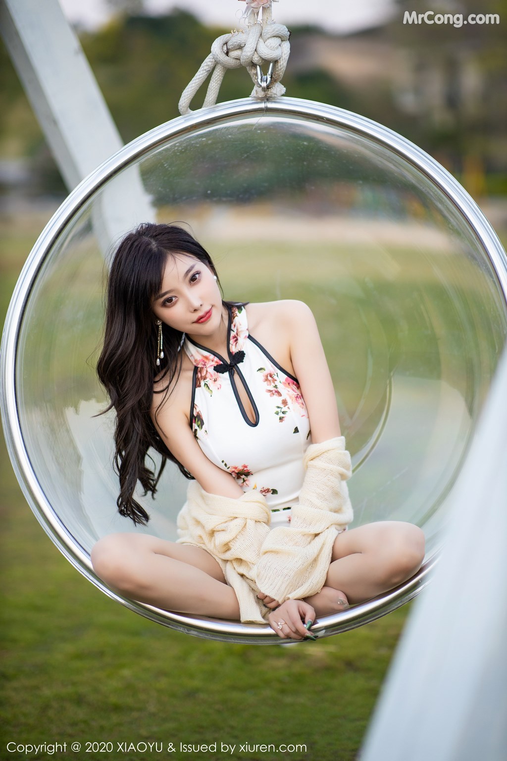 XiaoYu Vol.233: Yang Chen Chen (杨晨晨 sugar) (141 pictures) - ( Page 4 / 7 )