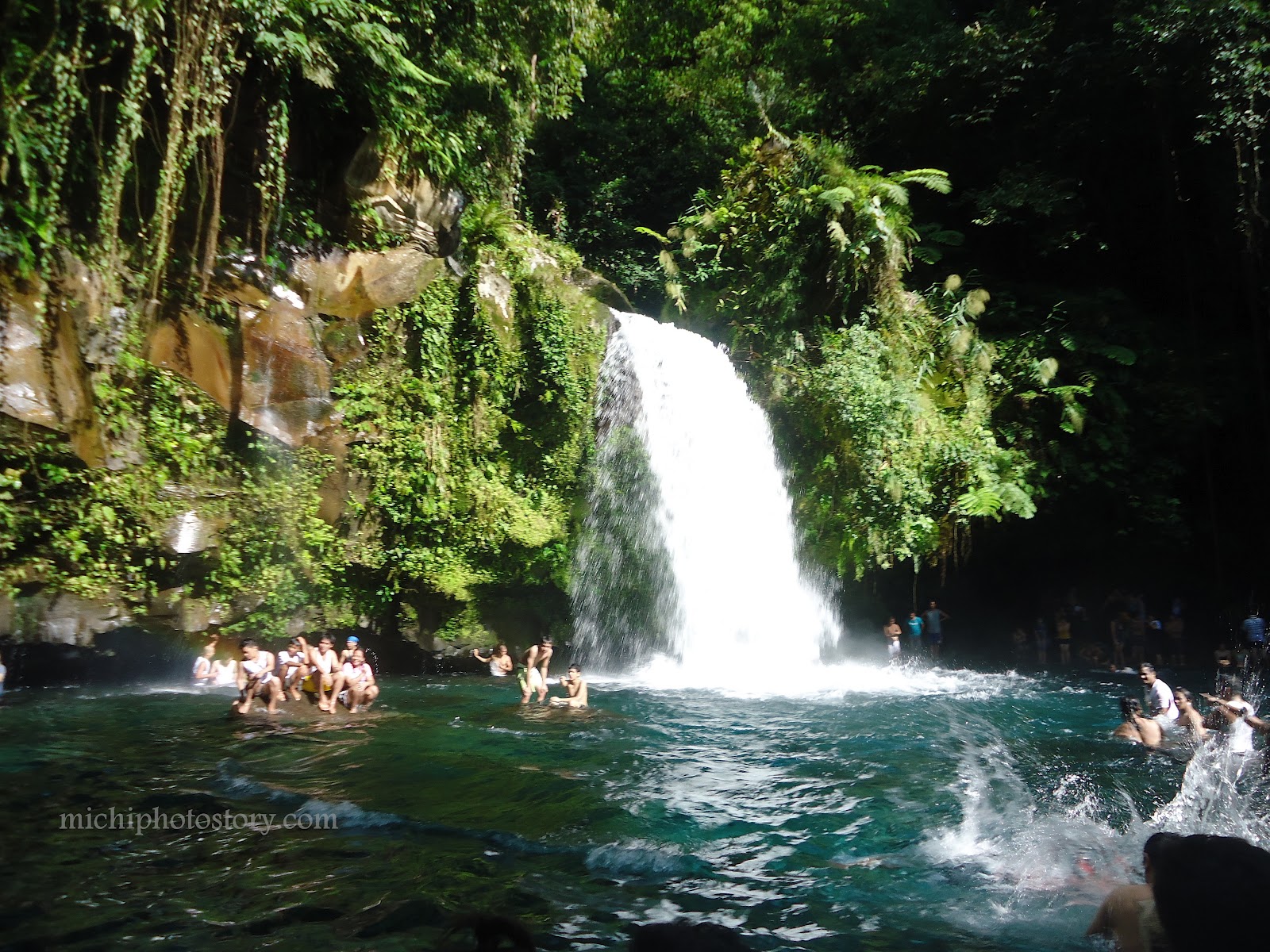 Michi Photostory: Taytay Falls