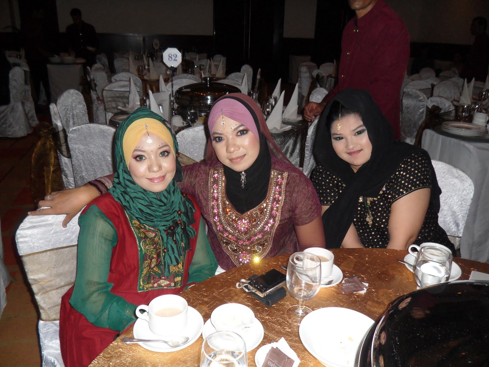 MAKEUP DINNER TEMA BOLLYWOOD