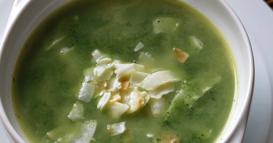 Nourish me lovingly: Nettle soup (GAPS, AIP)