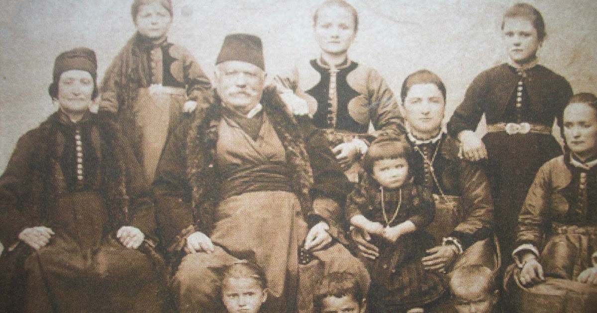 Η ΖΩΗ ΣΤΟ ΒΟΓΑΤΣΙΚΟ- ΣΗΜΕΡΑ ΚΑΙ ΧΘΕΣ: "Η Φωτογραφία"- του Νώντα Τσίγκα