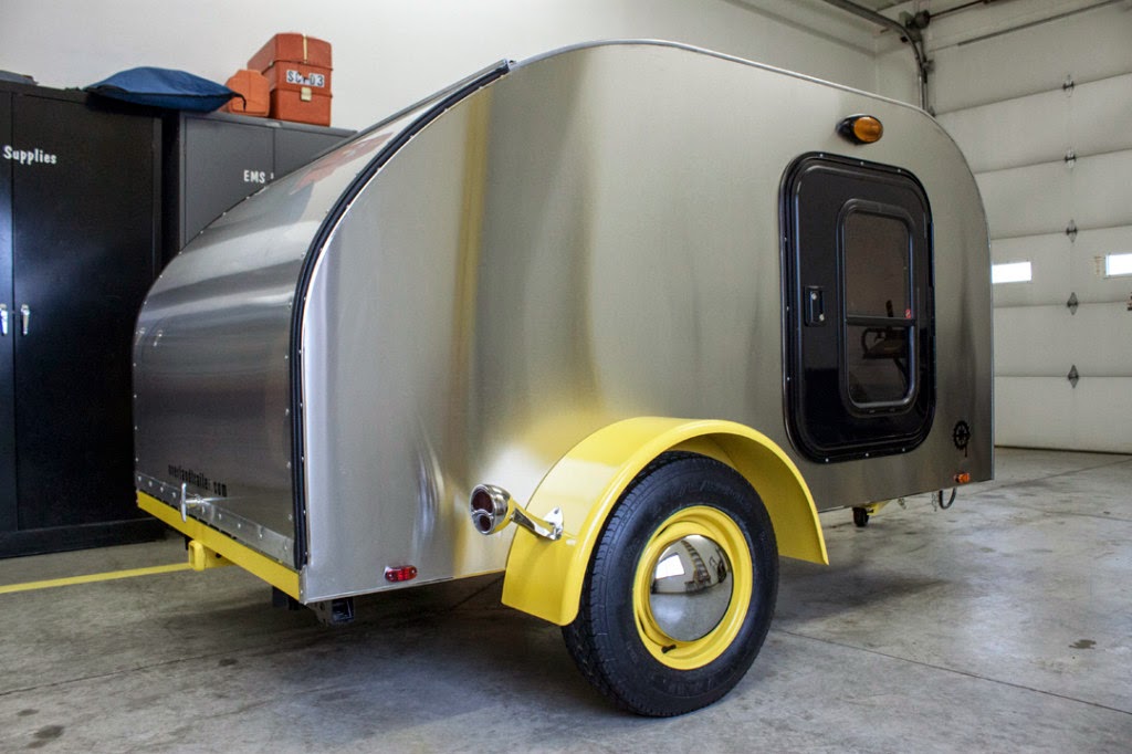 Tiny Yellow Teardrop: Featured Teardrop: Overland Trailer