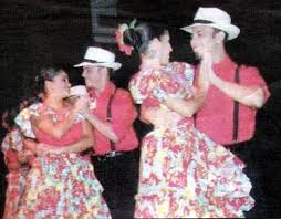 Puerto Rico y Sus Encantos