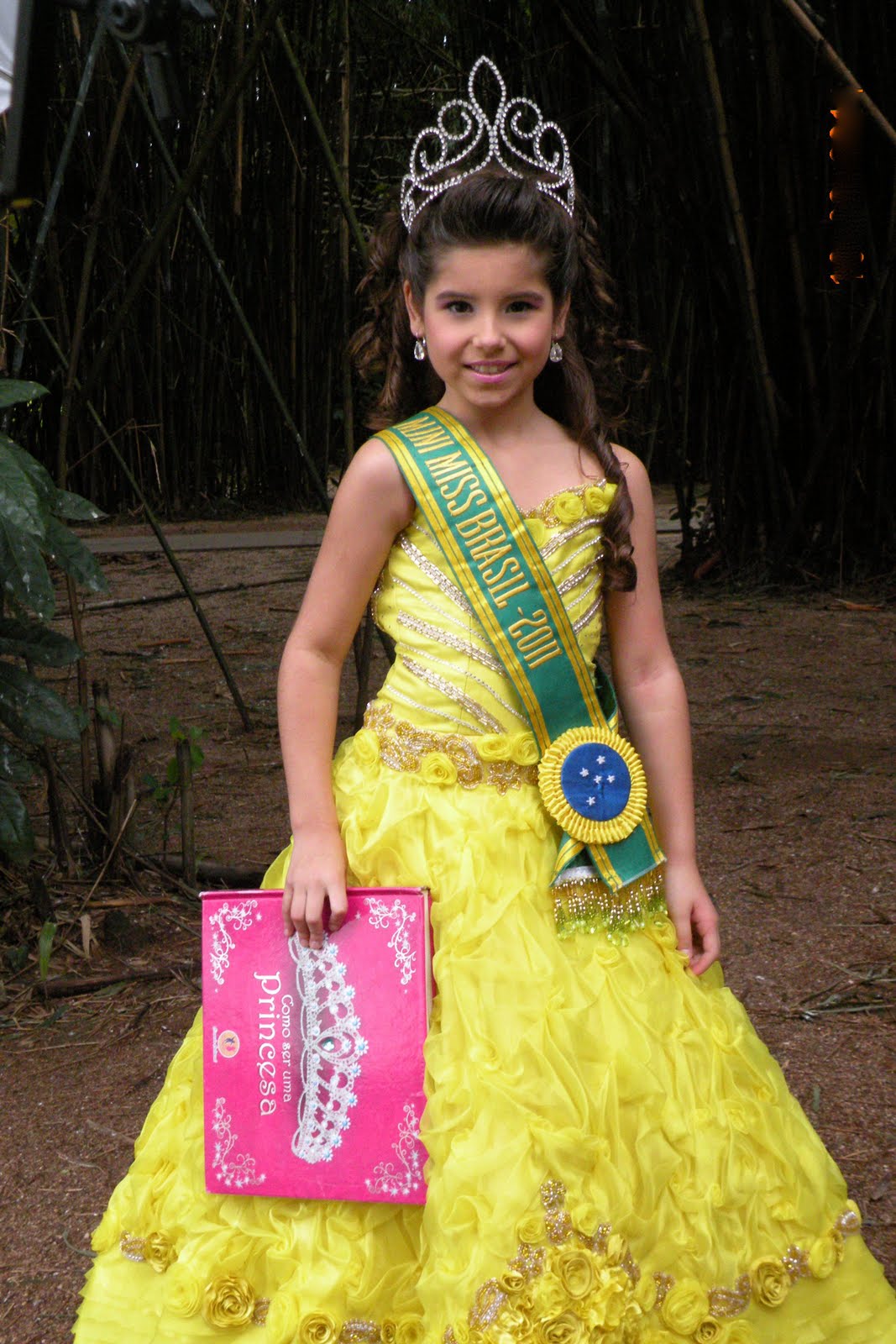 Juliê Rodrigues: JULIÊ RODRIGUES MINI MISS BRASIL