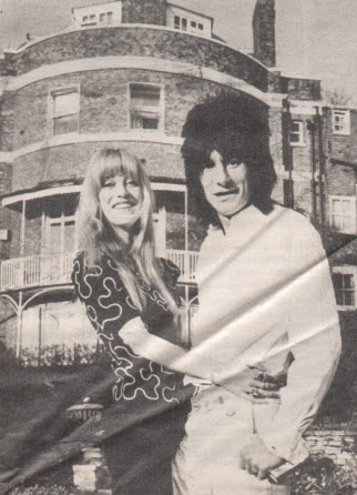 Stones Please Don`t Stop: Ronnie Wood , "Some Girls" ..... Krissy Findlay