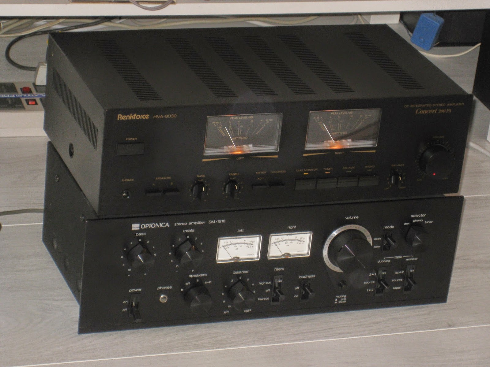 Infrequent Sound [sex.tex] technology: Sharp Optonica SM-1616