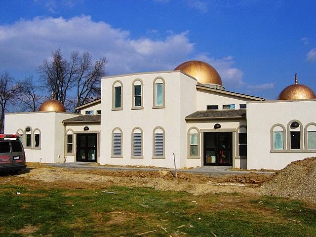AHMADIYYA MOSQUE: Bait Un Nasir - Columbus Ohio USA