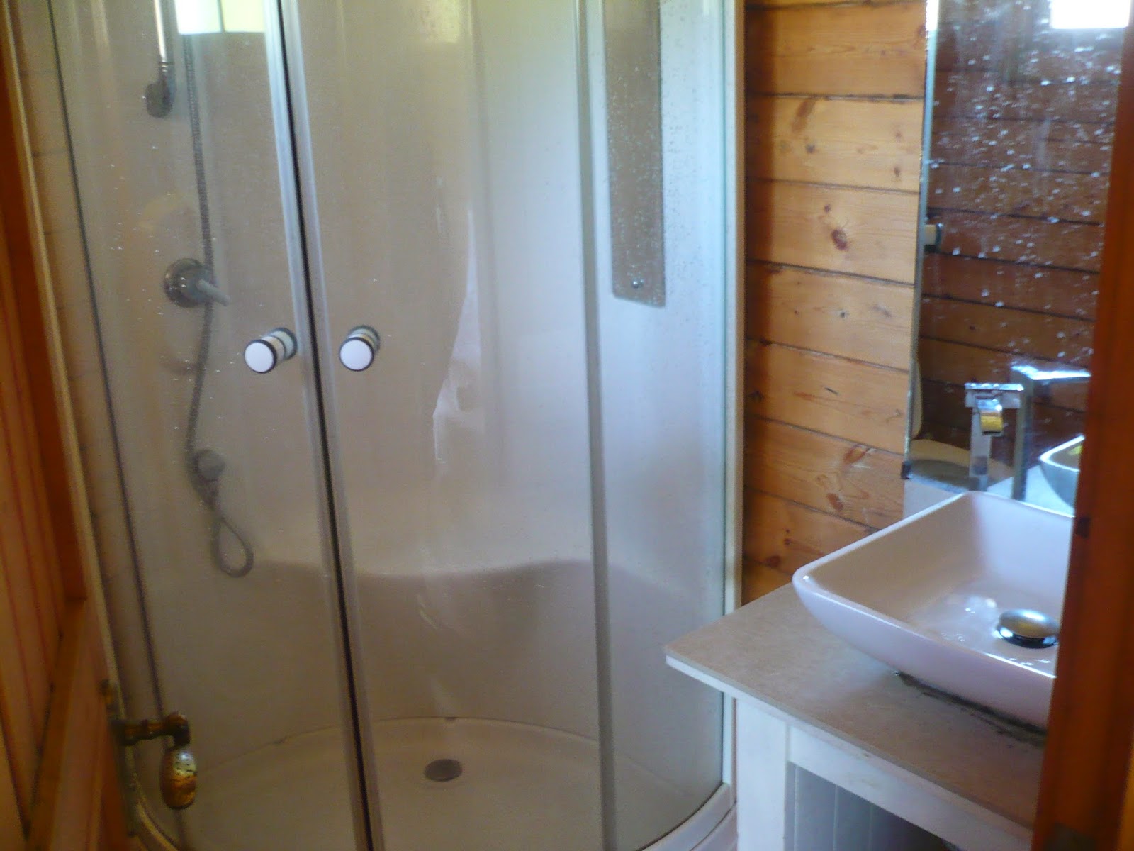 Gota Beach Resort - Caramoan Best Beach Resort