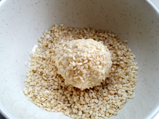 The Informal Chef: Sesame Balls/ Jin Dui 煎堆