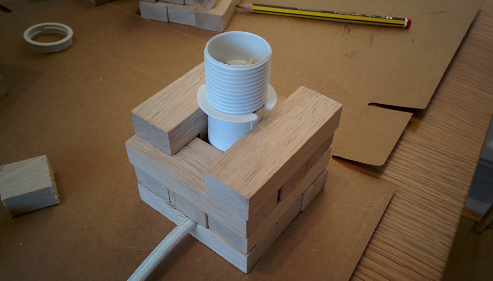 Makestuffathome: Jenga topple game lamp diy