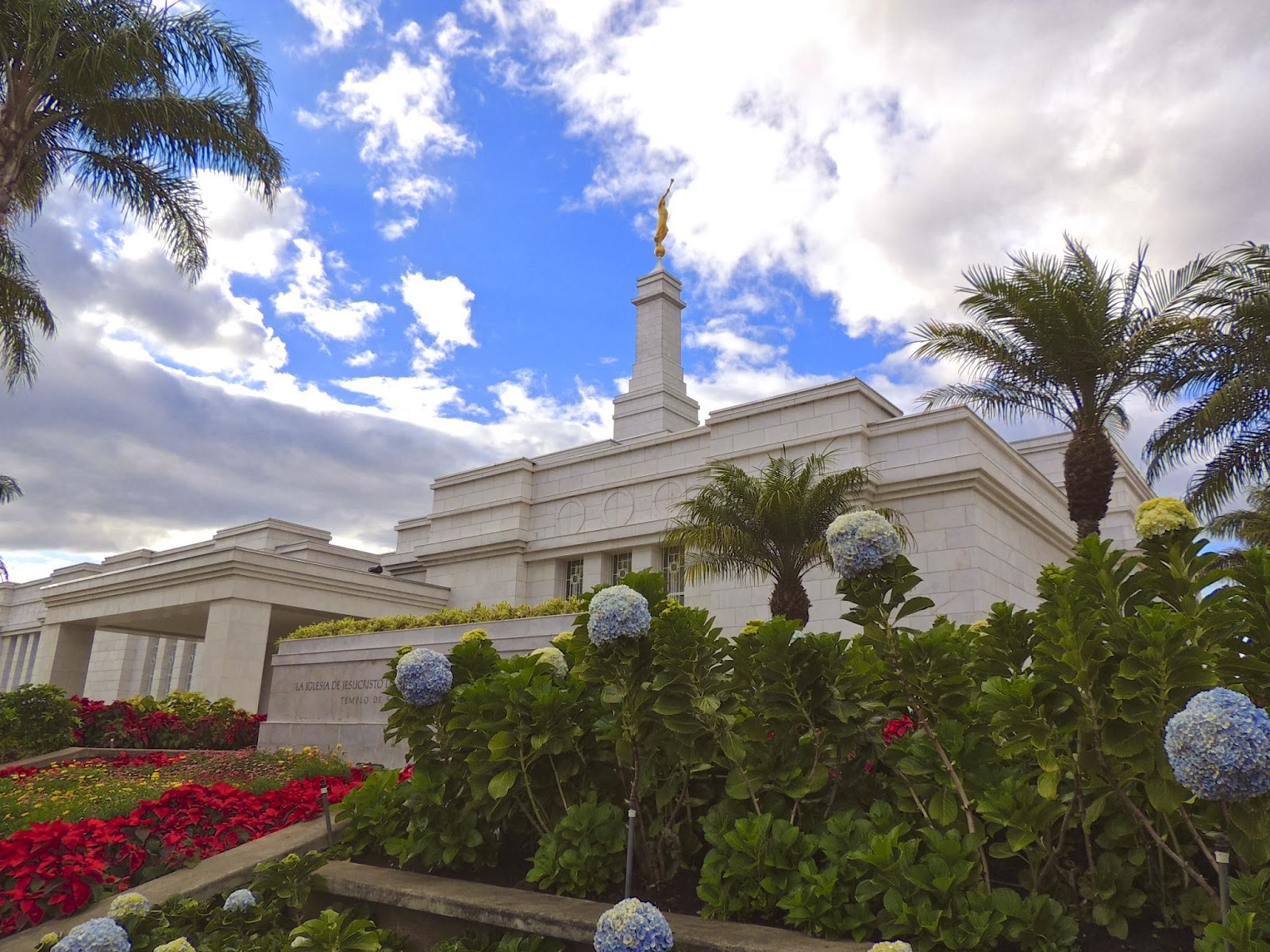 Tamarindo, Costa Rica Daily Photo: San Jose Mormon Temple