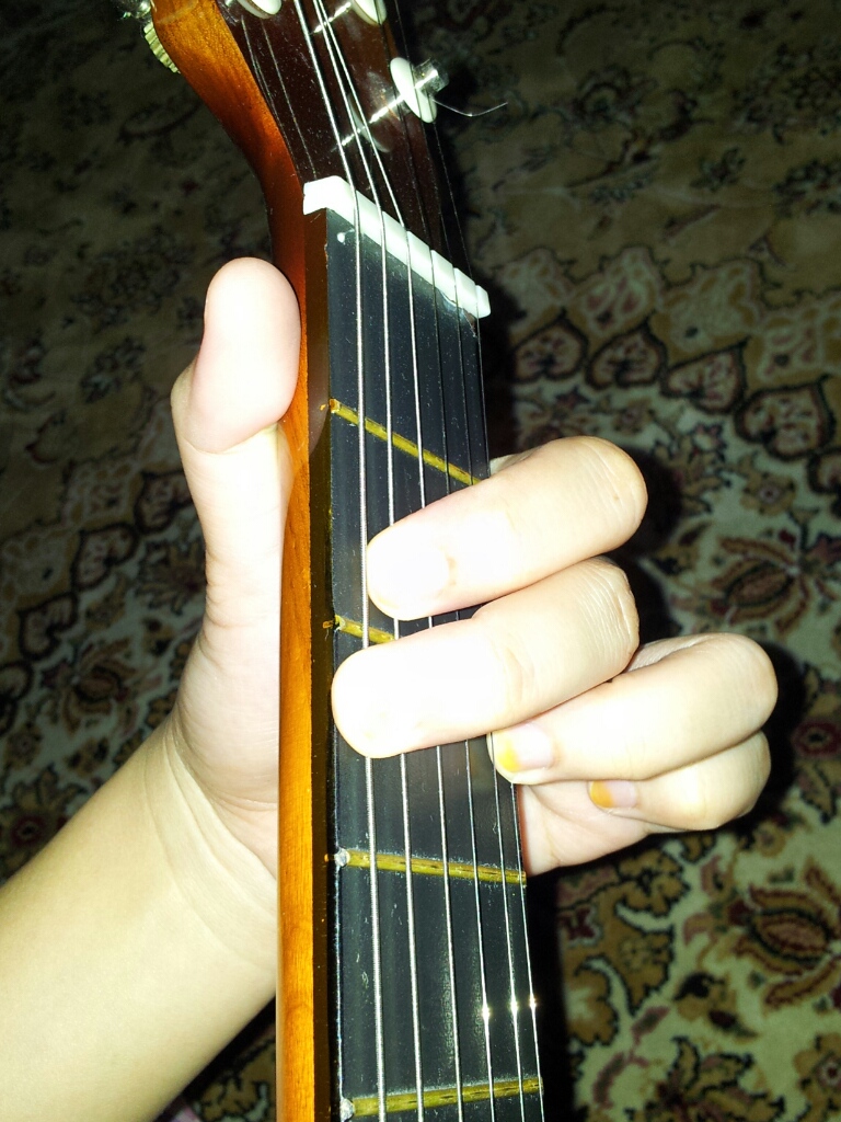 .: ♥ Curious ILLUSION Mind ♥ :.: JOM BELAJAR GITAR - AKU SUKA DIA