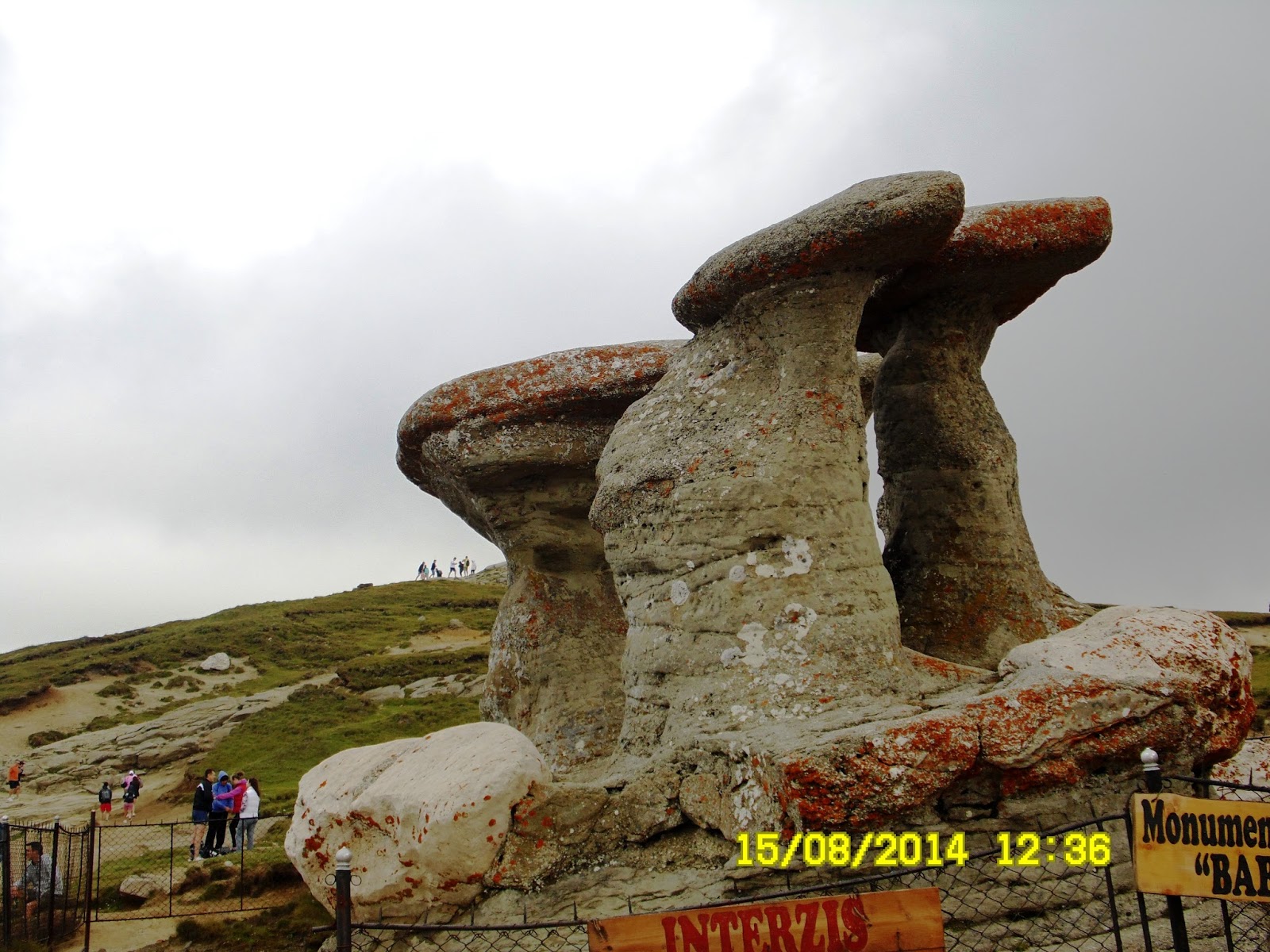rulotistul-hoinar.blogspot.com: Crucea Caraiman-Muntii Bucegi