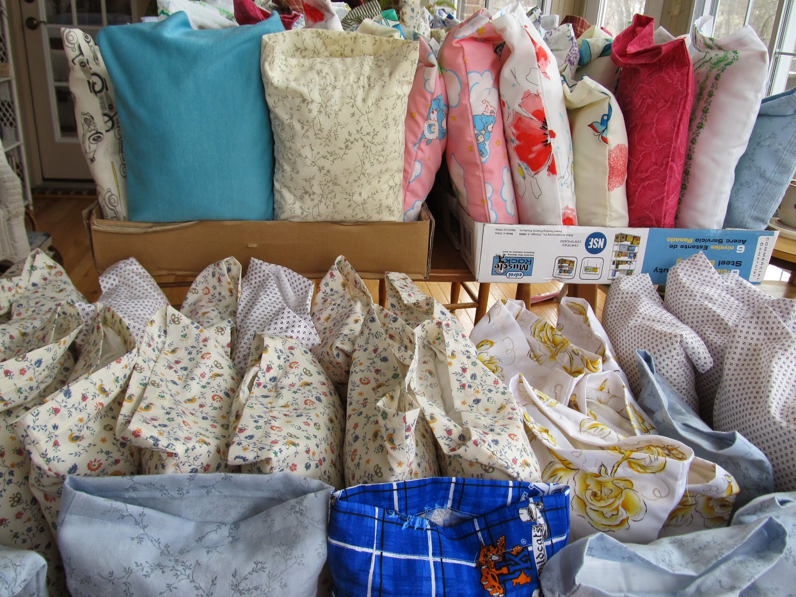 Sewing Sandy: Sew What Community Sewing Group 2014 Community Service ...