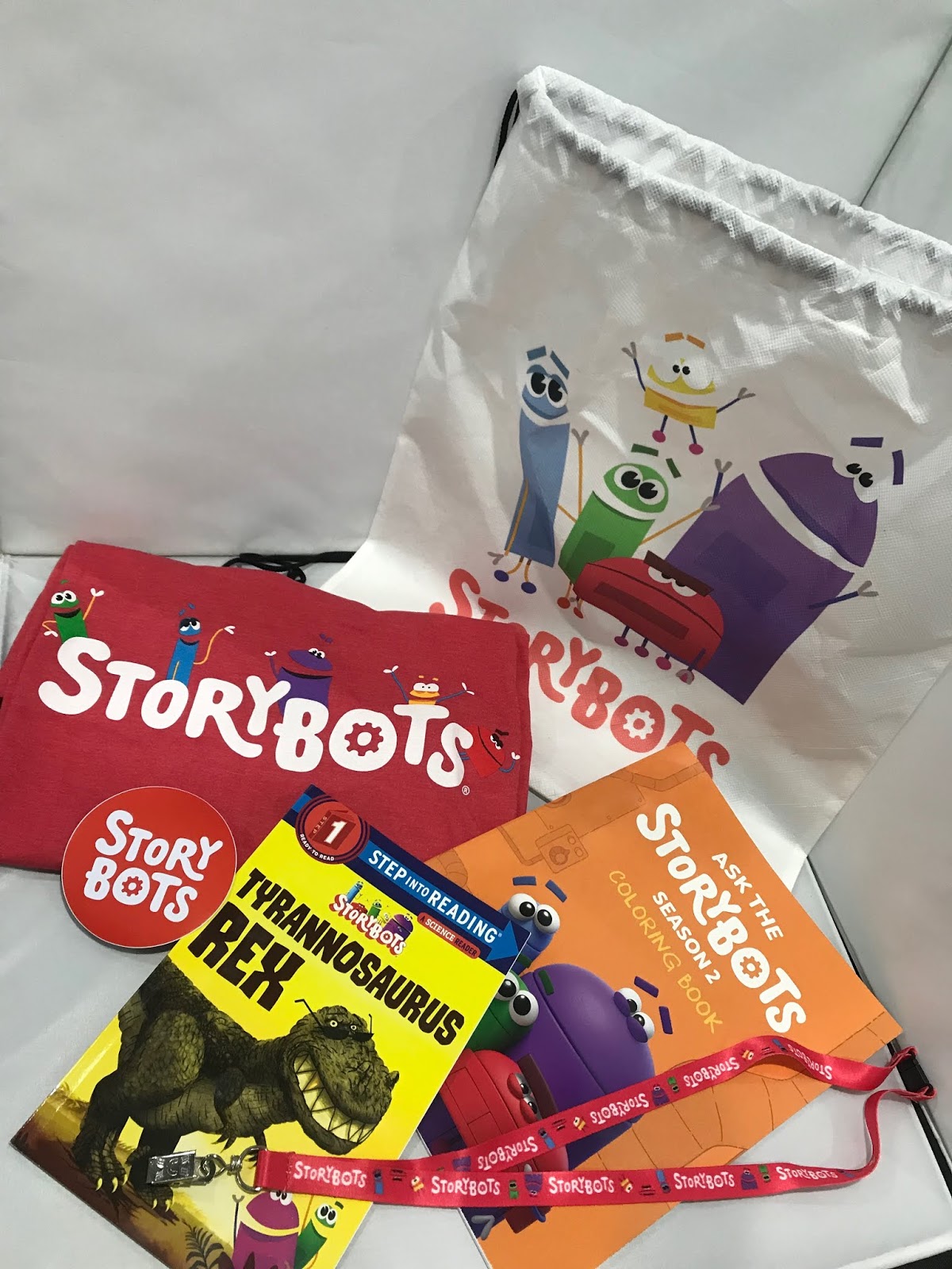 Missy's Product Reviews : StoryBots Bag & 4 Meal Passes To Any Ovations ...
