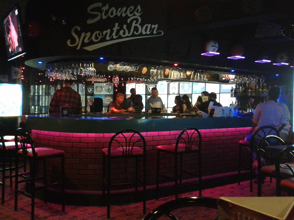 DiVagando: Stones Sports Bar - Galaxy Bowling