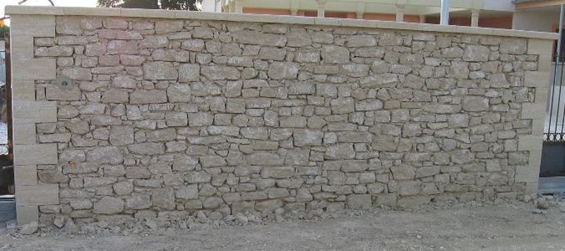 PIERRE A BATIR: Utilisez la pierre naturelle du Gard pour vos murs