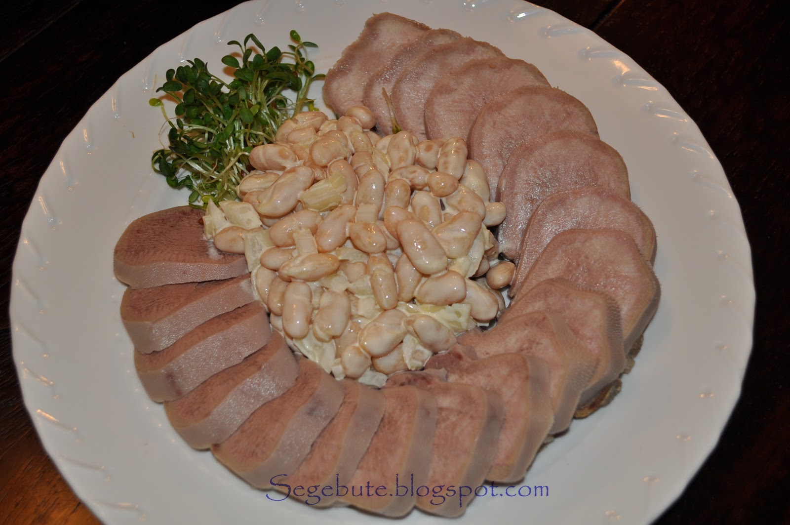 SEGEBUTĖS UŽRAŠAI: Virtas liežuvis