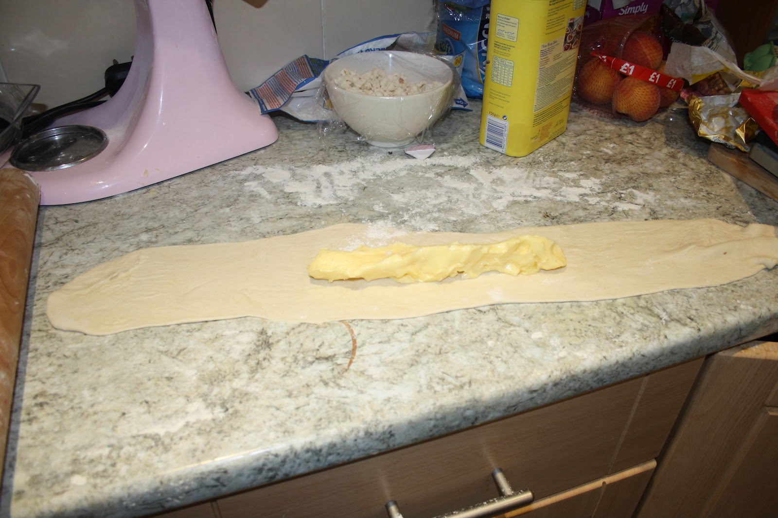 Caroline Makes....: How to make puff pastry