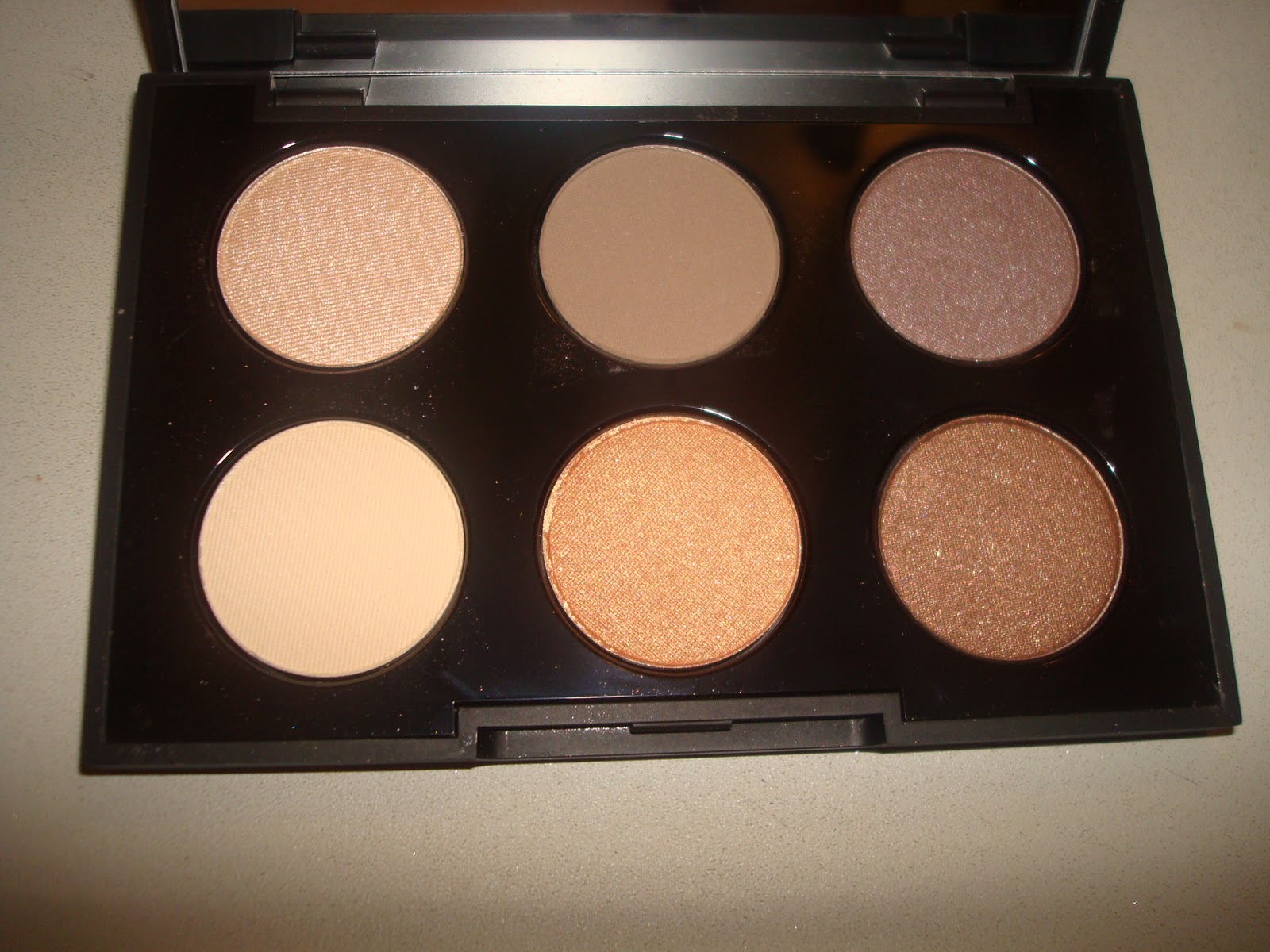 Beauty in New York City: Smashbox Softbox Palette Review & Swatches