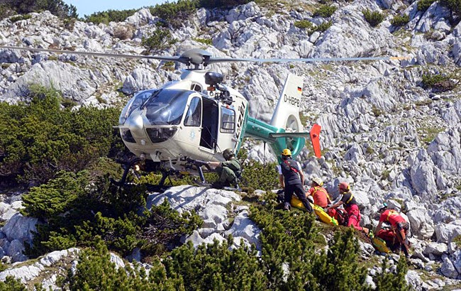 espeleobloc: Accident a -1.000 (2). Desè dia de rescat.