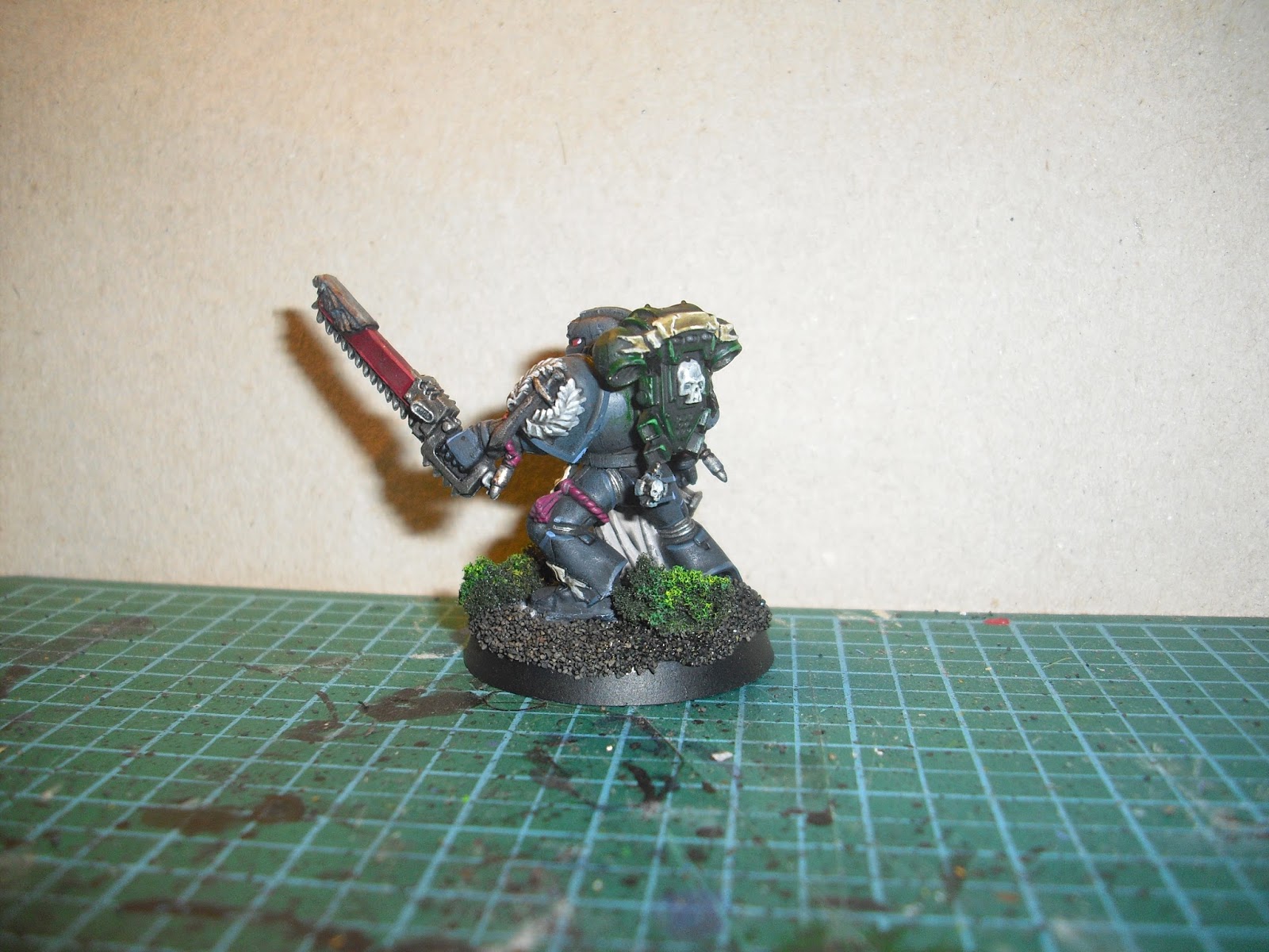 30Kplus40K: Dark Angels Devastator Squad Sergeant - Complete