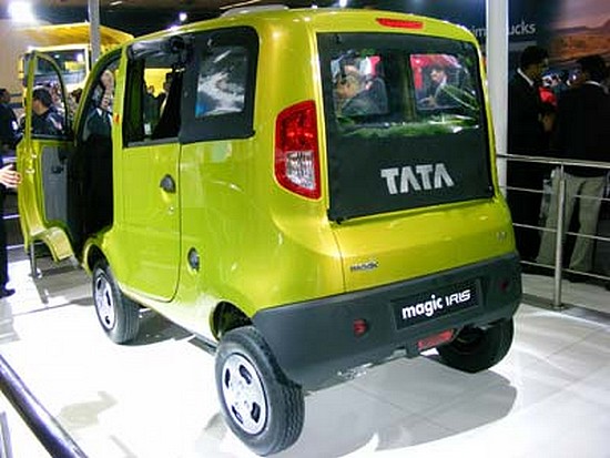 autoexpo: Tata Magic Iris