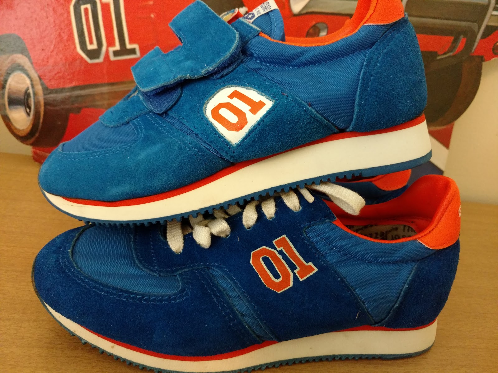 Dukes of Hazzard Collector: I Added Another Pair of Dukes Of Hazzard ...