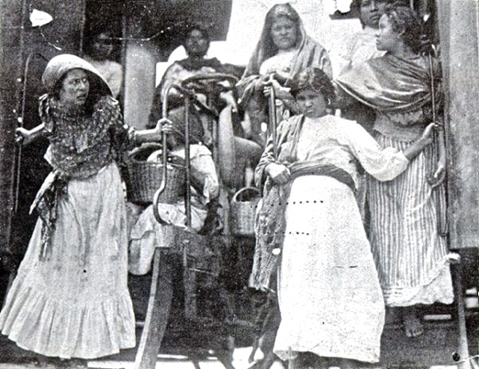 Jim & Carole's Mexico Adventure: Las Soldaderas: Women of the Mexican ...