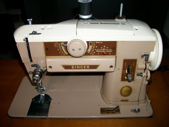 Perfect Stitch: Singer 401A decorative stitch sewing machine