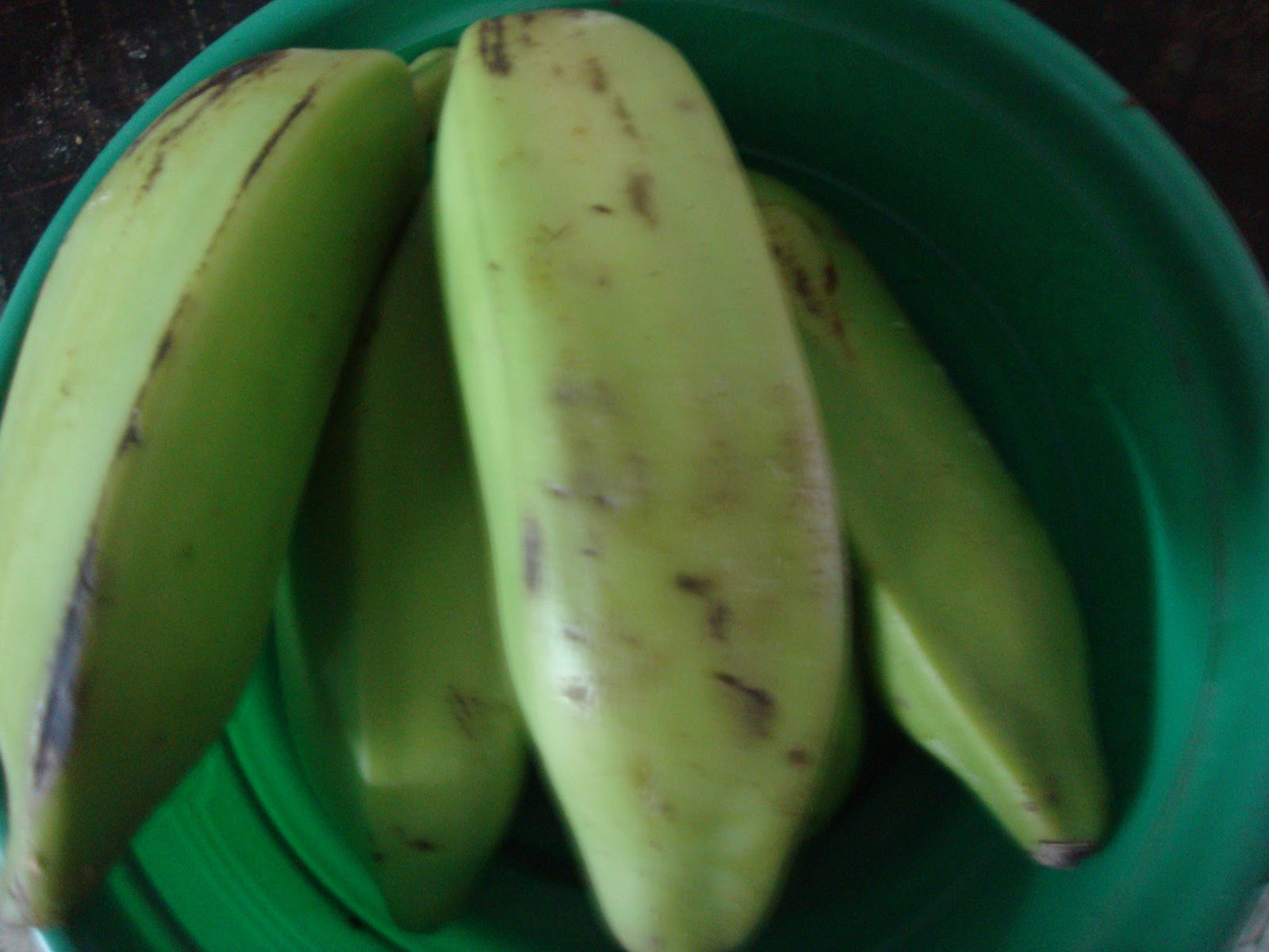 JEPS CREATIONS: VALAKKAI PODIMAS or PLANTIAN PODIMAS ( RAW BANANA )