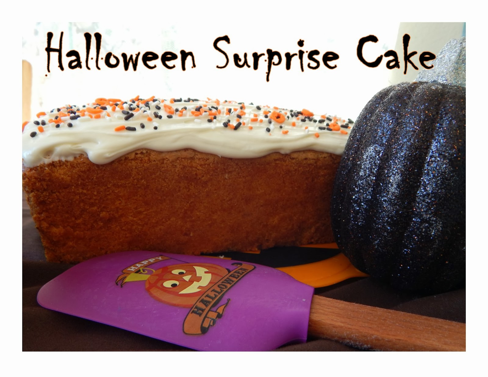 MorningNooNight: Halloween Surprise Cake
