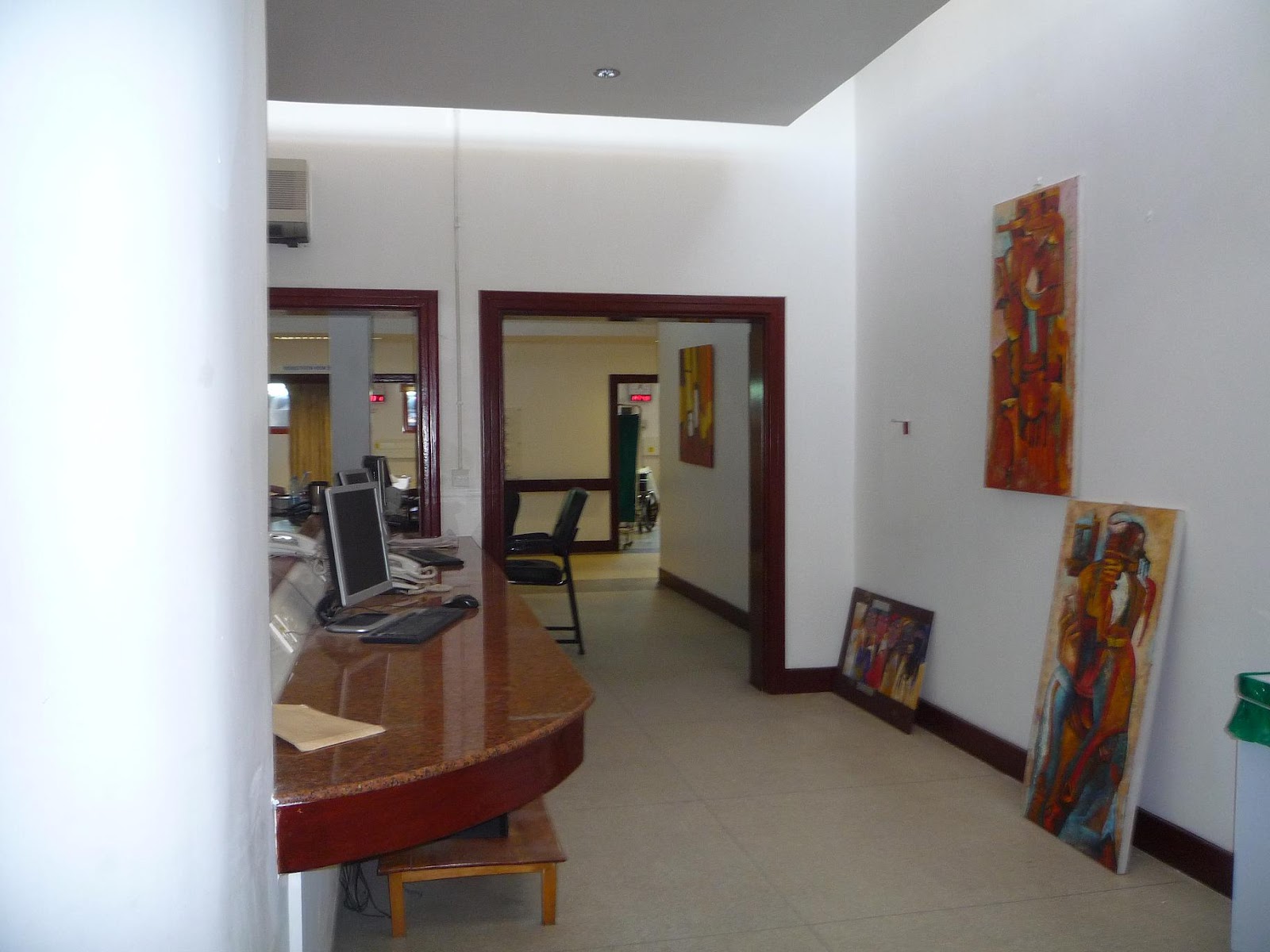 Sampster's Global Adventures: The Muhimbili hospital experience part 1