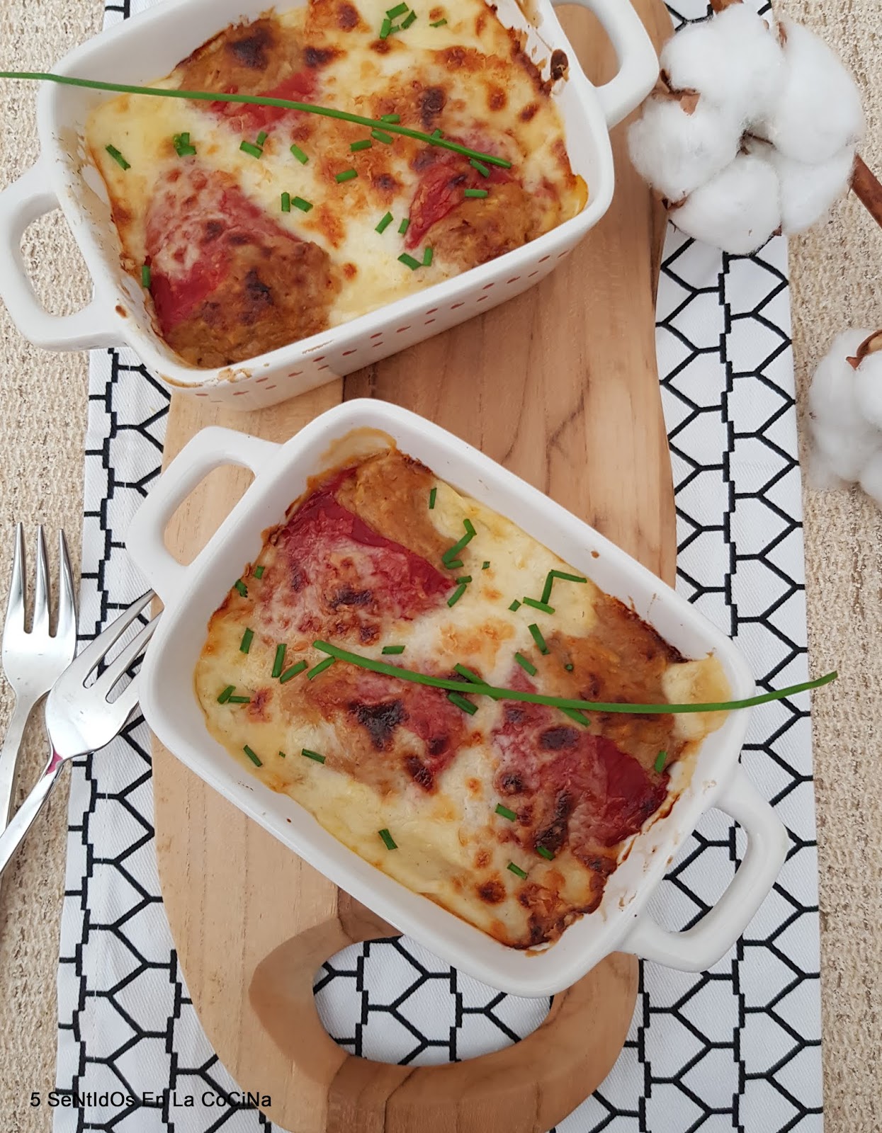 5 SeNtIdOs En La CoCiNa: Piquillos rellenos del rustido de canelones ...