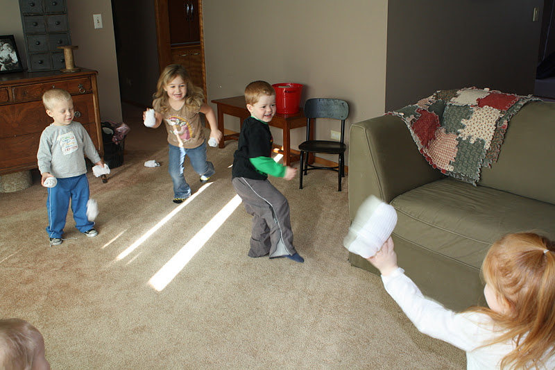 Hefley 5.....: Indoor Snowball Fight