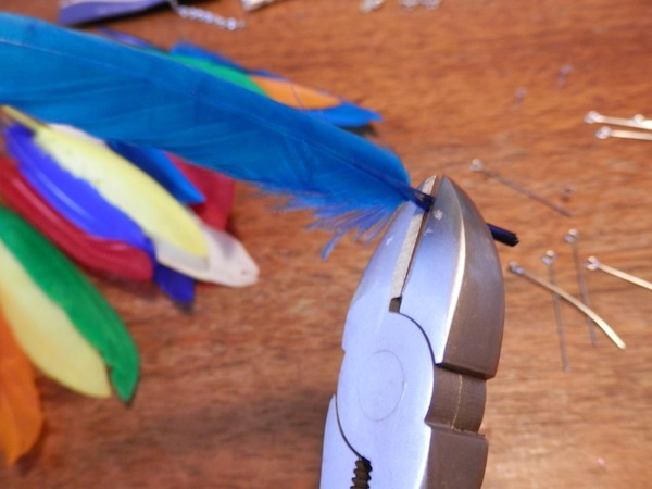 DIY: Rainbow Feather Necklace | Neon Rattail