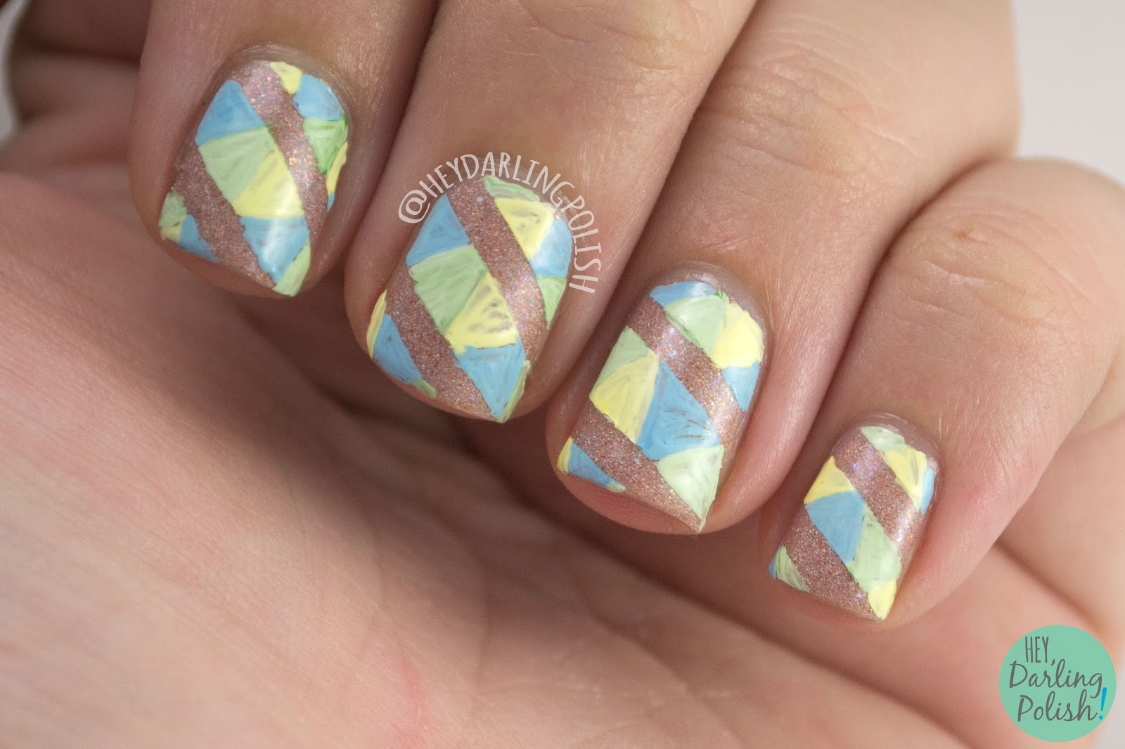 Hey, Darling Polish!: 31 Day Challenge: Geometric