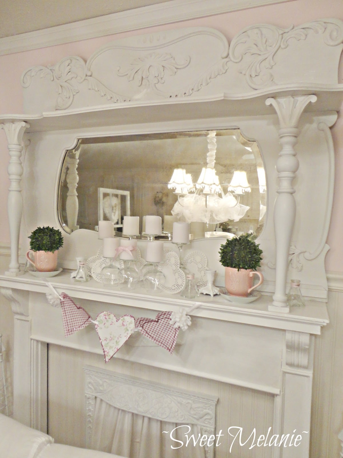 ~Sweet Melanie~: New Mantel