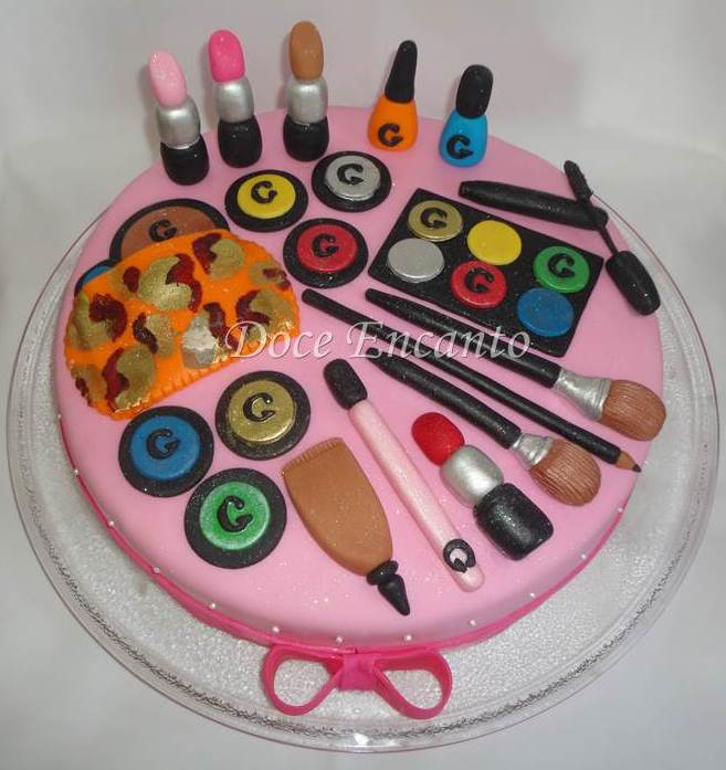 Doce Encanto: Bolo de Aniversário da Gabriele - 10 Anos