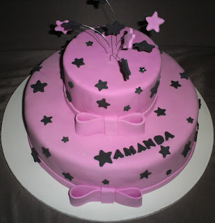 Claudia Bolo Decorado: Bolo Pink e preto